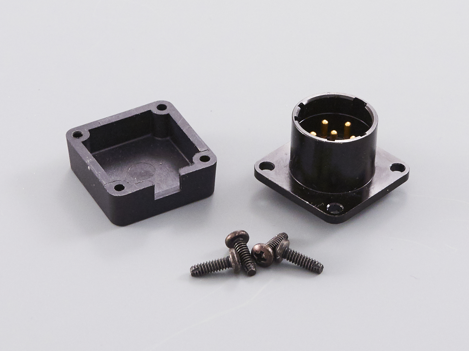 SupplyNet | Aluminum Plug Cable Mount