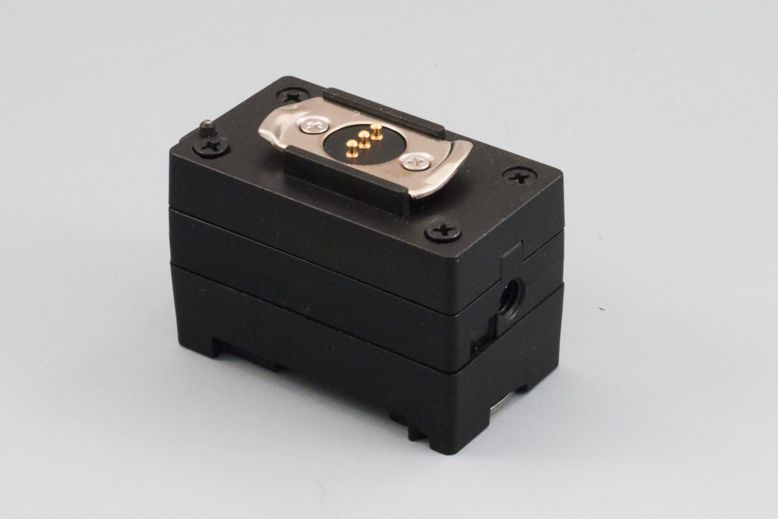 SupplyNet | Battery Wedge Kit - Fits between Battery & Radio