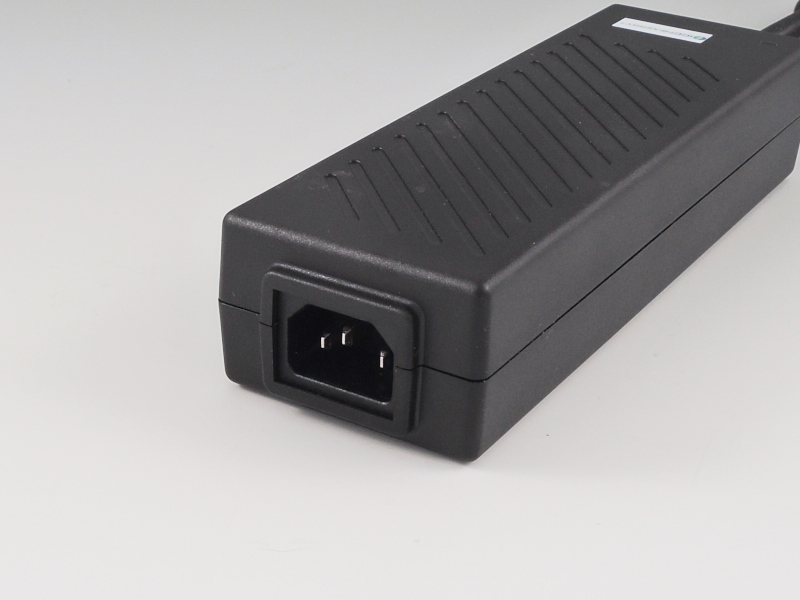 SupplyNet | AC/DC 12V 12.5A Power Brick w/SAE Connector