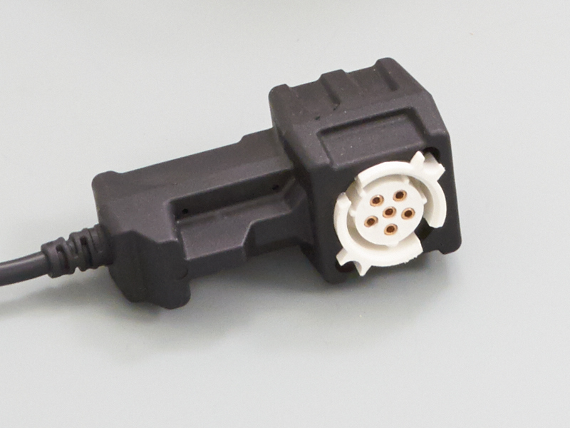 SupplyNet | 24V Splitter Cable 5 Ft.