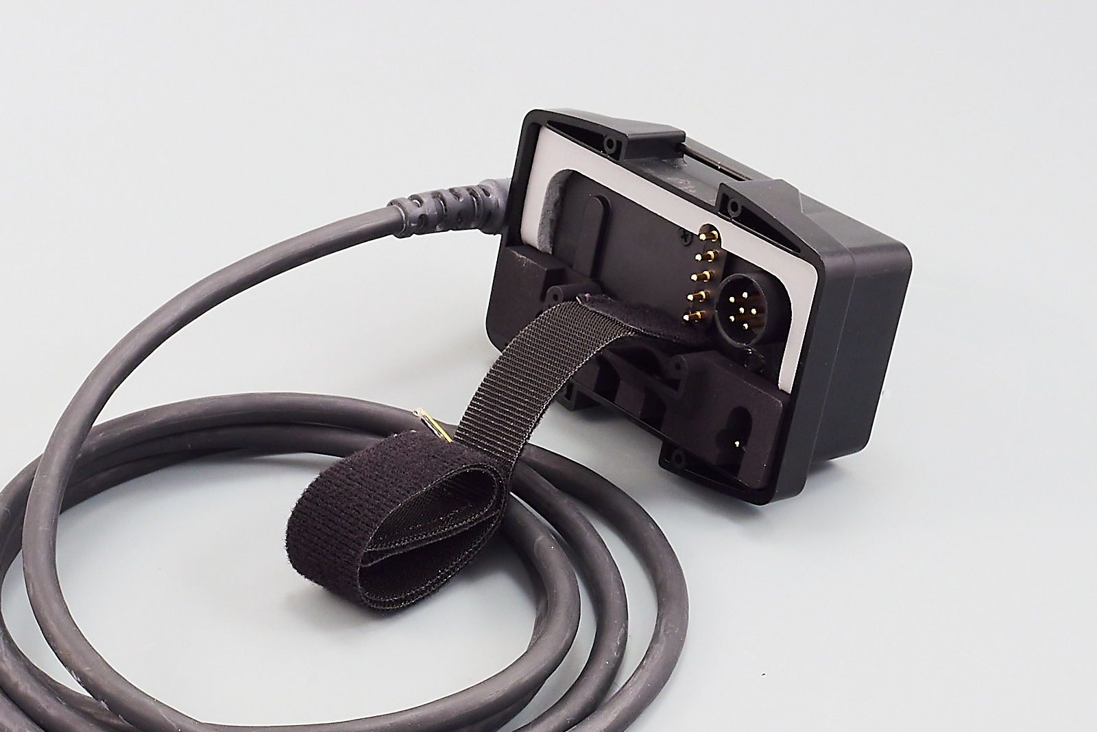 SupplyNet | BB-2557 Battery Charger, 180 Degree exit, 24V, SMBUS