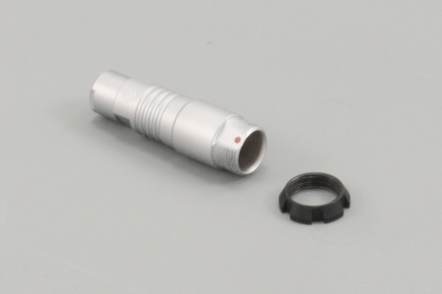 SupplyNet | Panel Mount KDU 7 Pin Male 4.7MM Wire